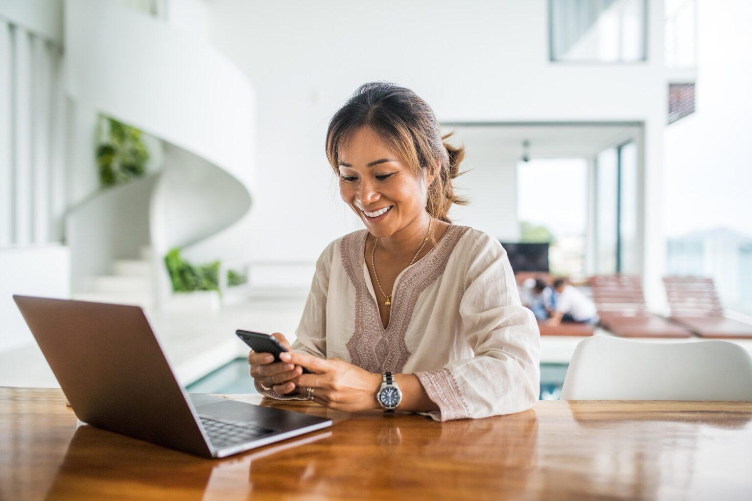 Western Union Alternatives: The Top 10 Reviewed